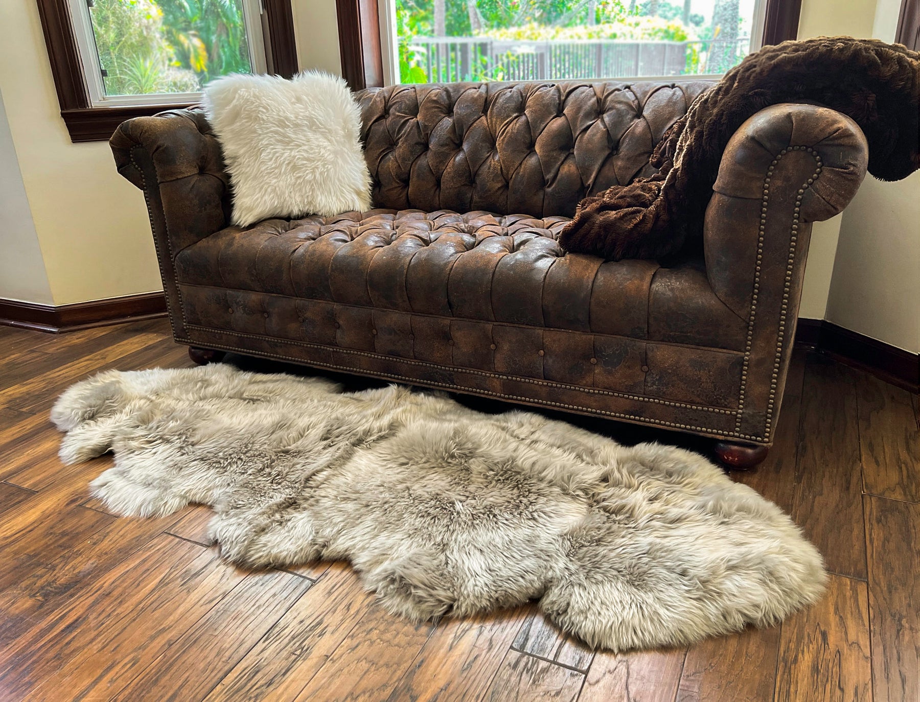 Dark Beige New Zealand Sheepskin 2-Pelt 2' x 6' by Hudson Hides ...